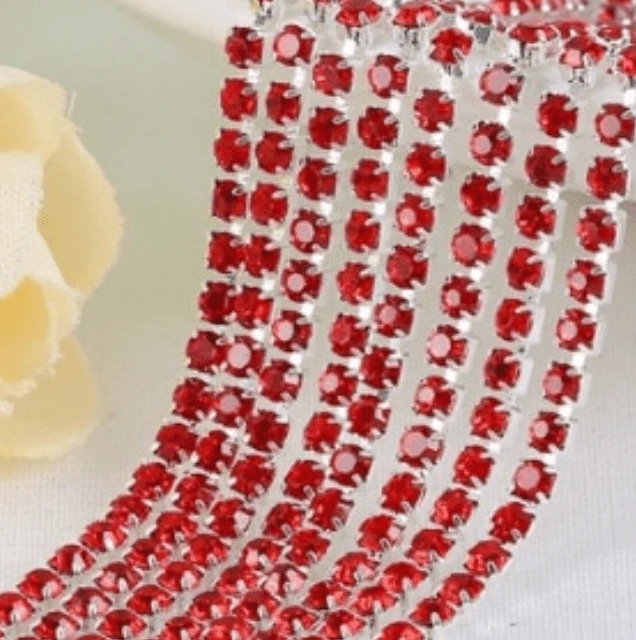 Ss4 Red Stone, on Gold Metal Rhinestone Chain, Dense Chain 33 ...